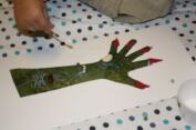 Easy Halloween Crafts for Kids | School Holiday Gift Shop